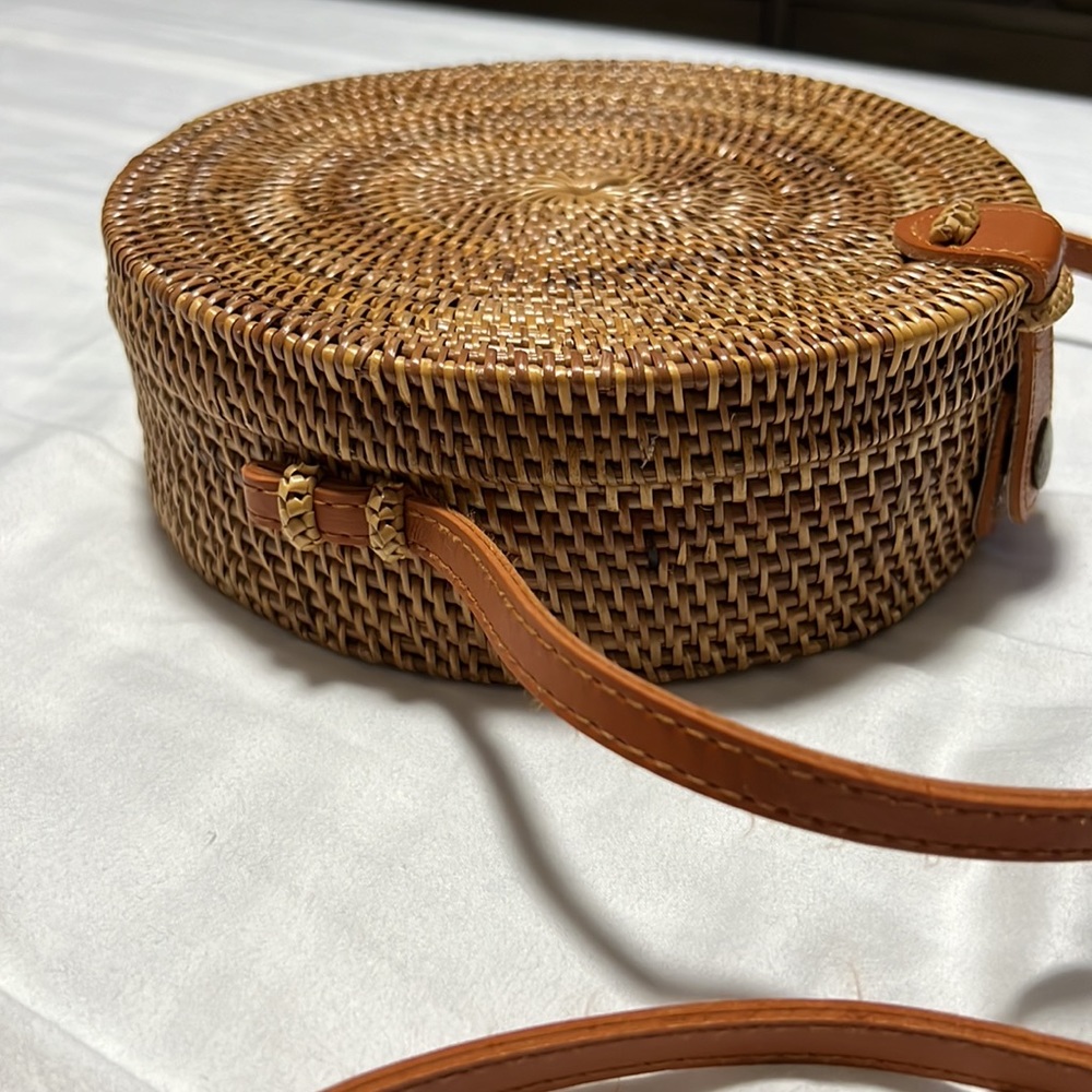 Rattan Round Brown Crossbody Bag - Gem